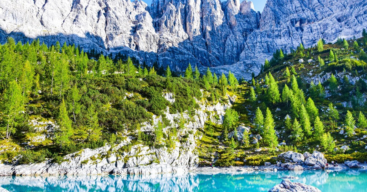 Dolomites parks & lakes | Explore Italy's natural wonders